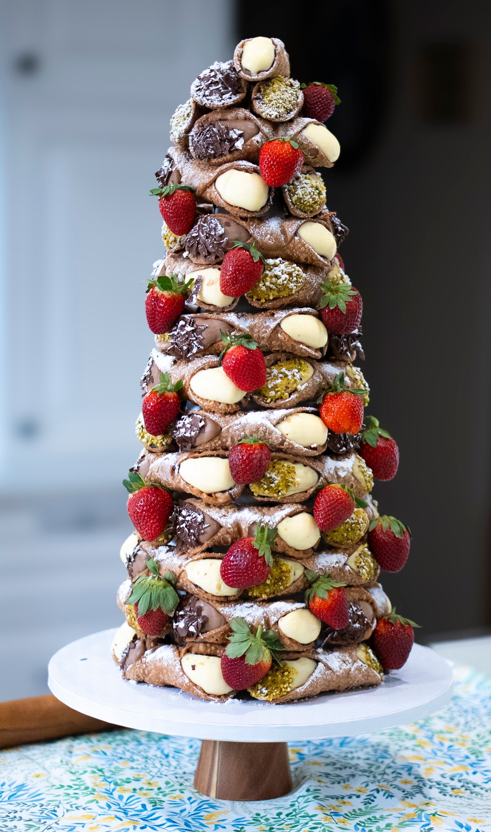 Cannoli Tower | Pauly's Cannoli